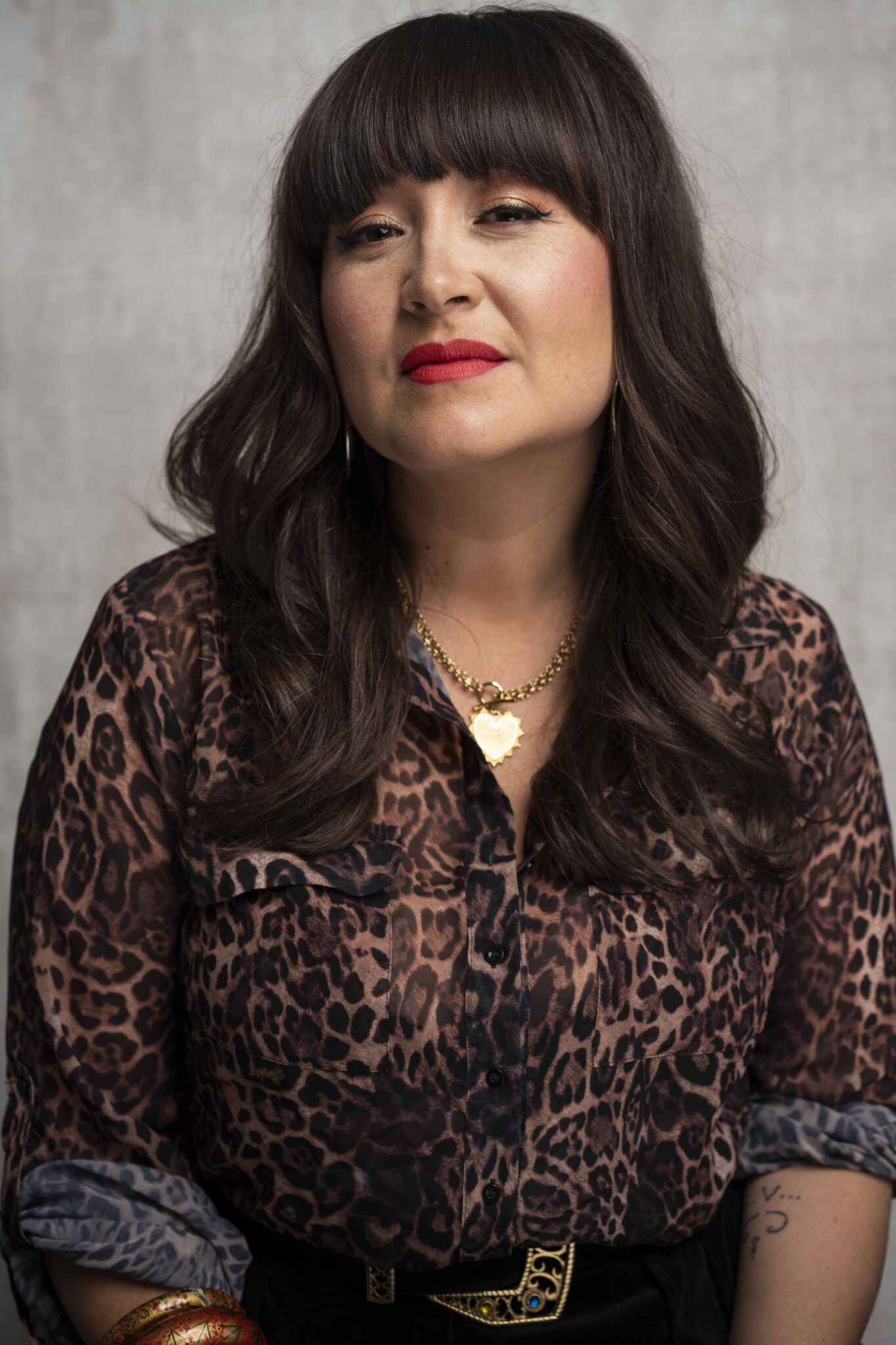 Victoria Falconer • Maestra