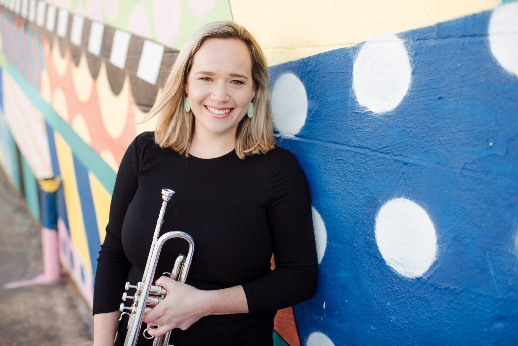 Caitlin Featherstone • Maestra