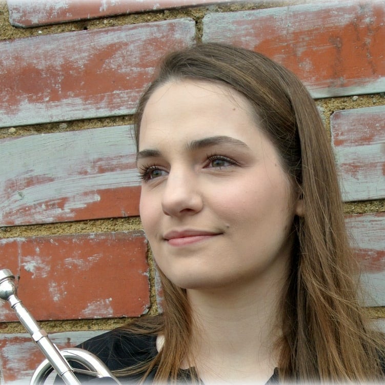 Aleah Miller • Maestra